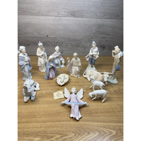 Roman | Holiday | Vintage 985 Roman Japan Valencia 13pc Porcelain ...
